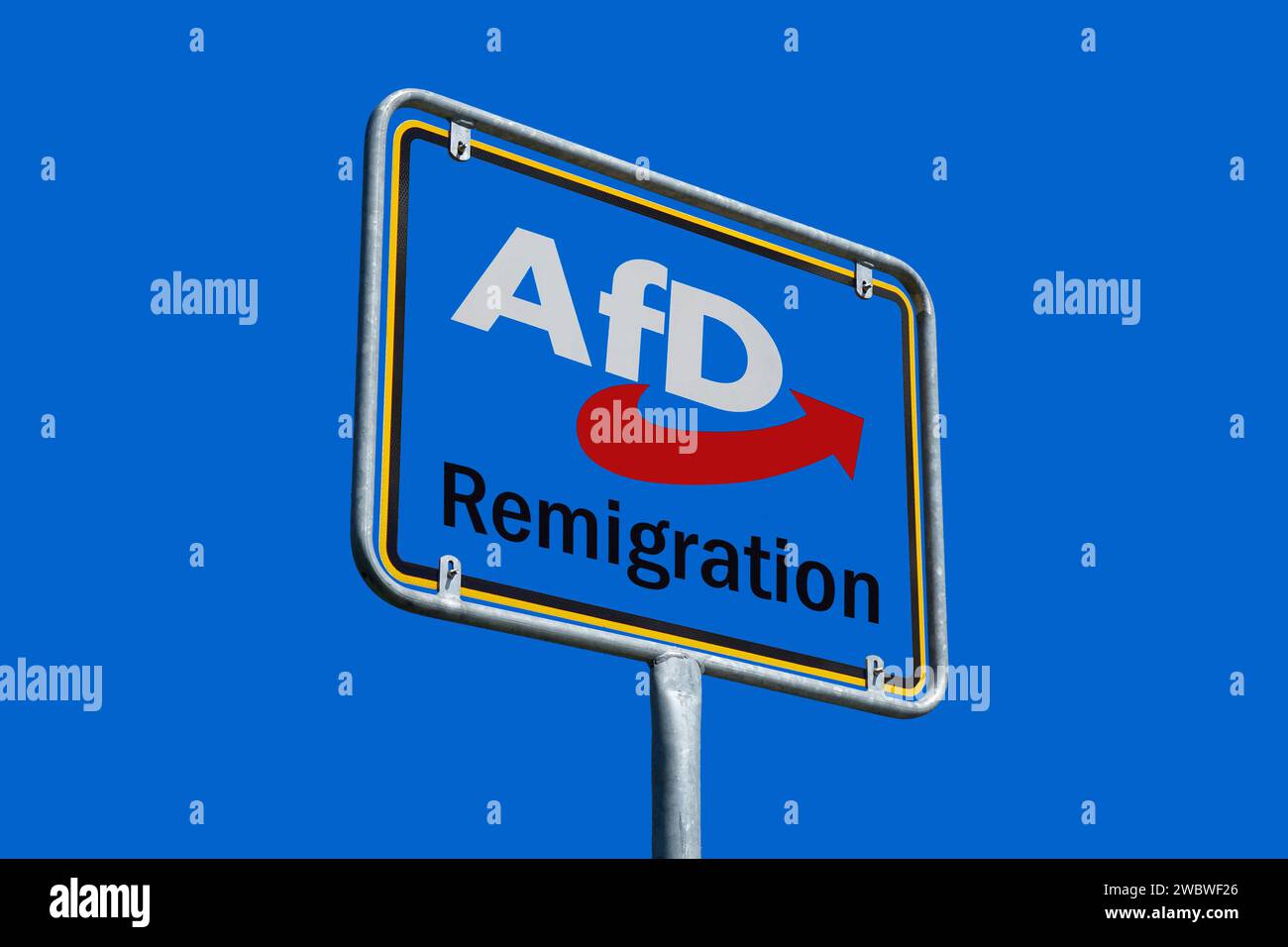 Ortsschild mit AfD-Logo und Remigration Ortsschild mit AfD-Logo und ...