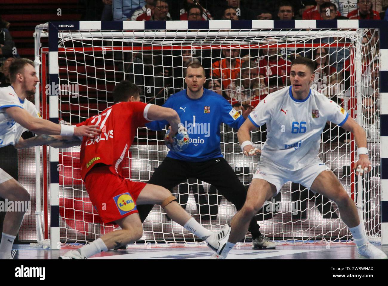 MUNICH, Germany. , . 27 Damgaard Nielsen, Michael of Denmark vs 1 Tomas ...