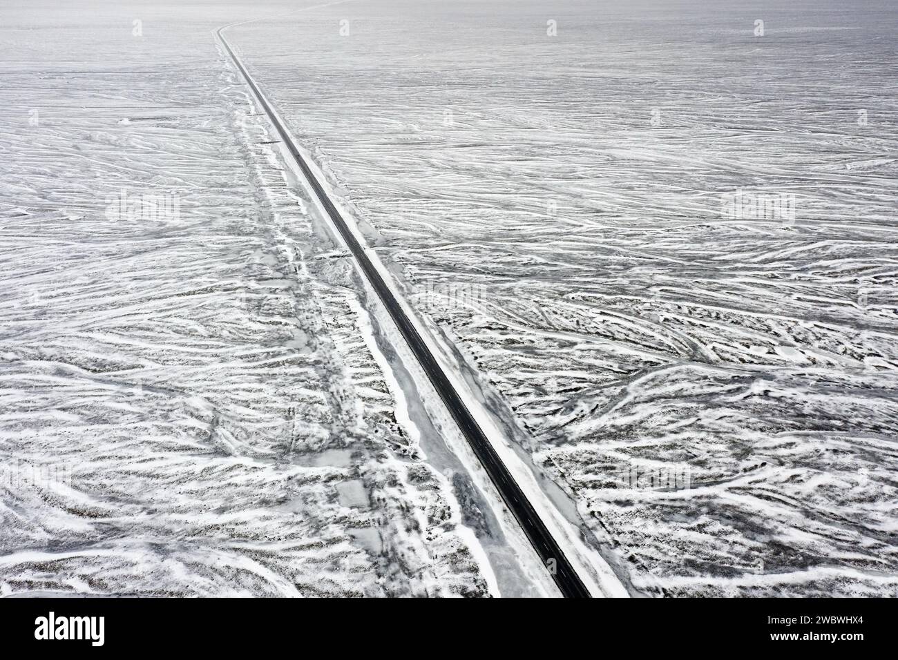 Ring road iceland aerial car hi-res stock photography and images - Alamy