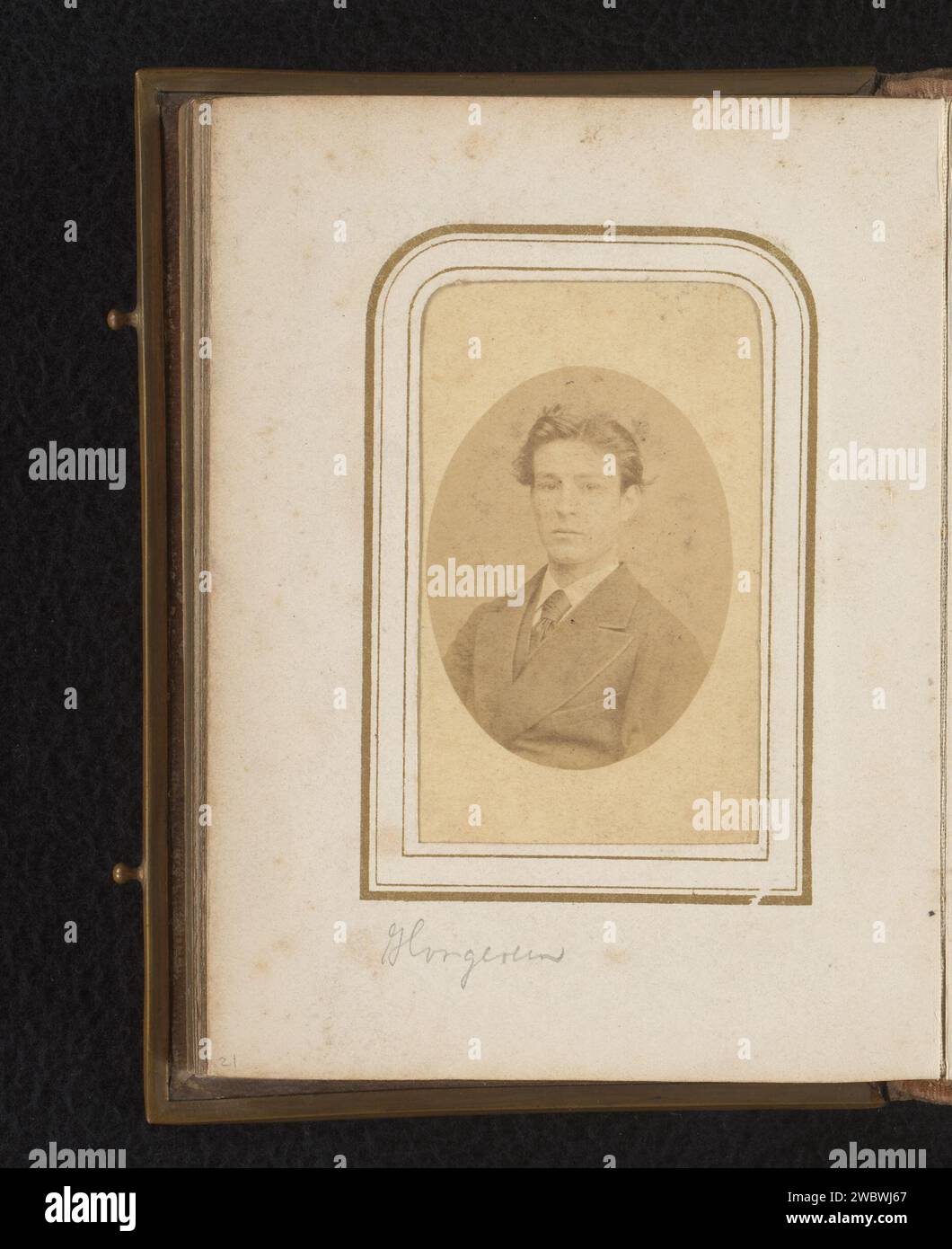 Portrait of a man, Anonymous, 1860 - 1900 Photograph. visit card This ...