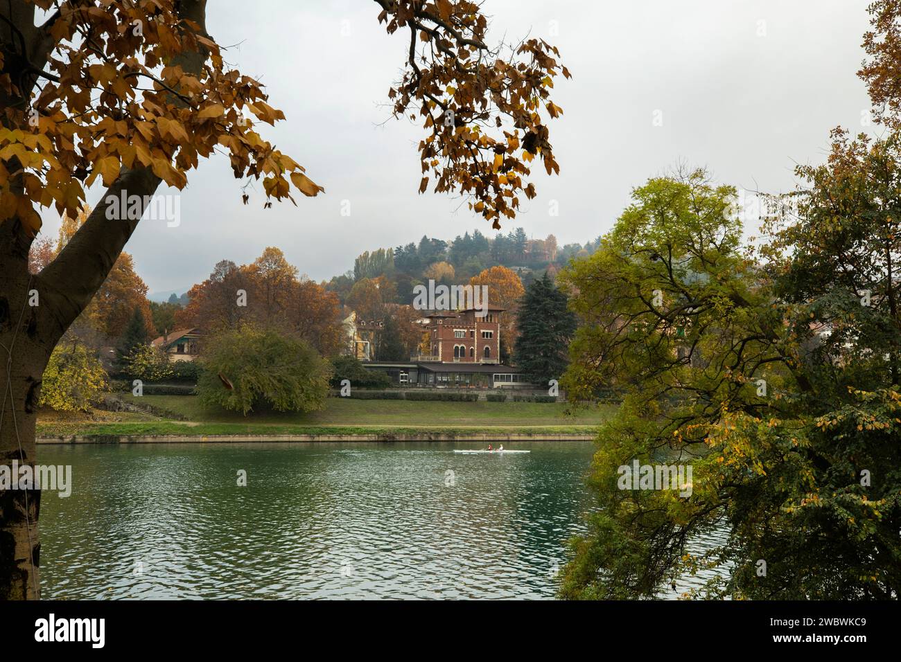 Autumn in parco del hi-res stock photography and images - Alamy