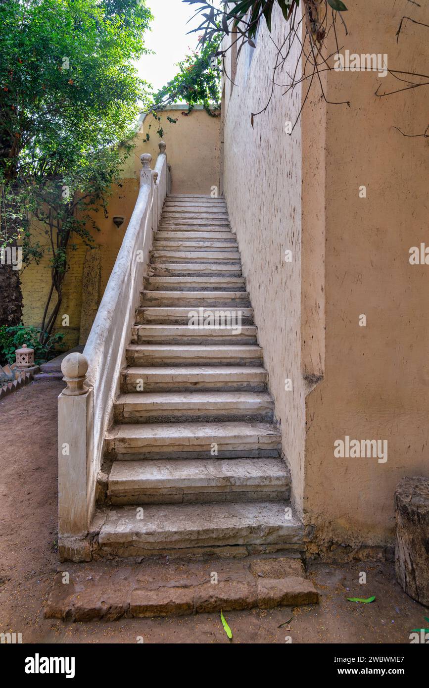 Well worn pathway hi-res stock photography and images - Alamy