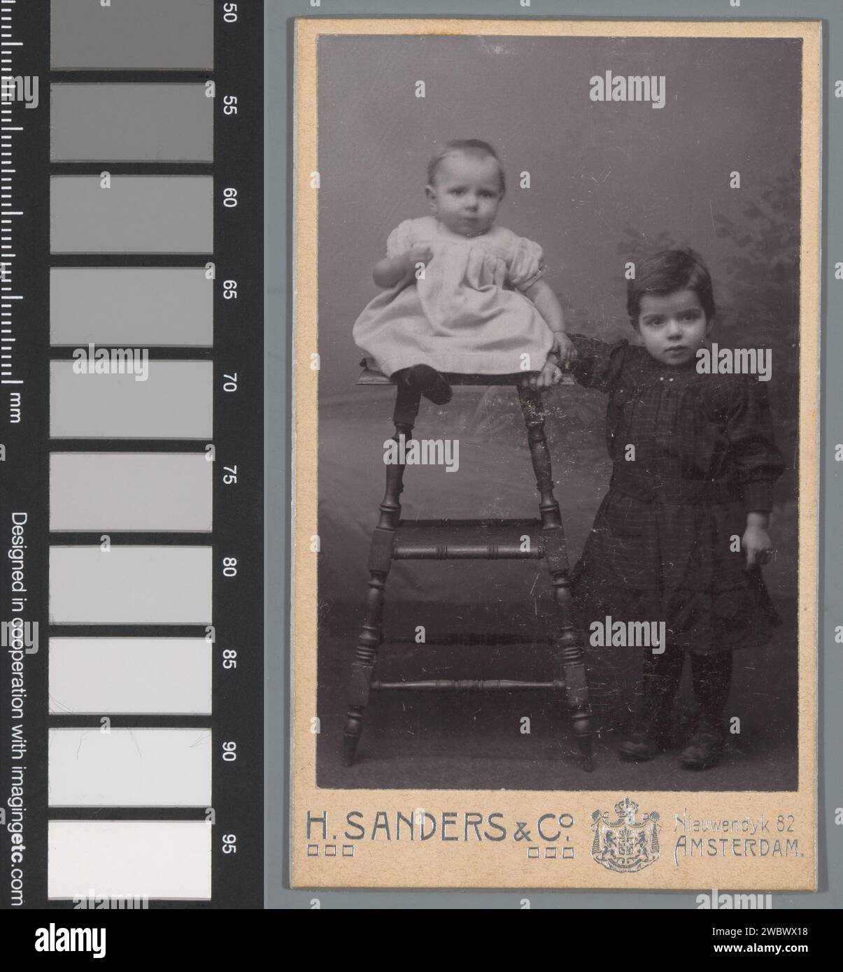 Portrait of two unknown children, H. Sanders & Co., 1902 - 1906 ...