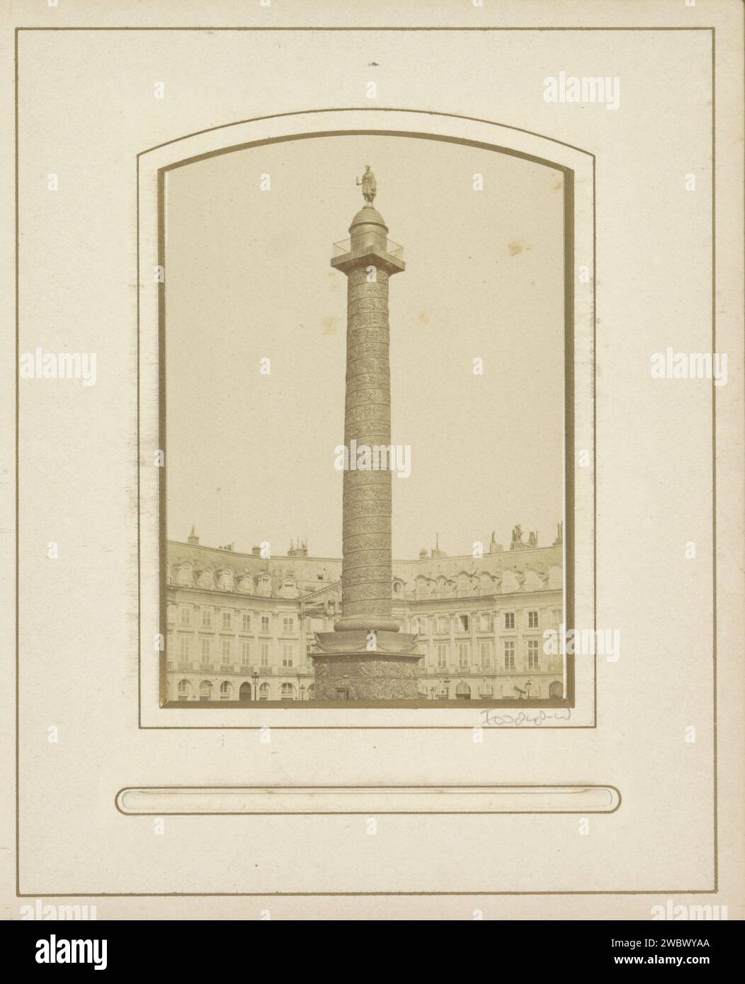 Colonne versailles hi-res stock photography and images - Alamy