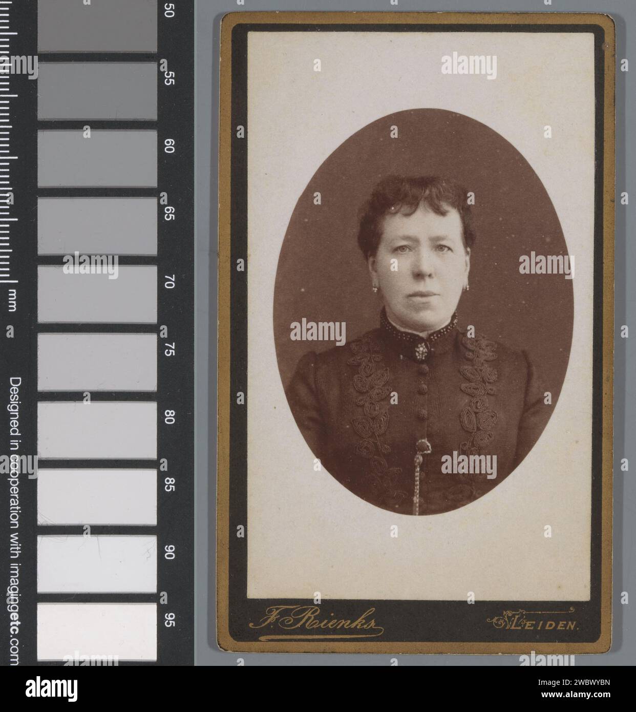 Portrait of an unknown woman, Jan Frederik Rienks, Before 1877 - 1900 ...