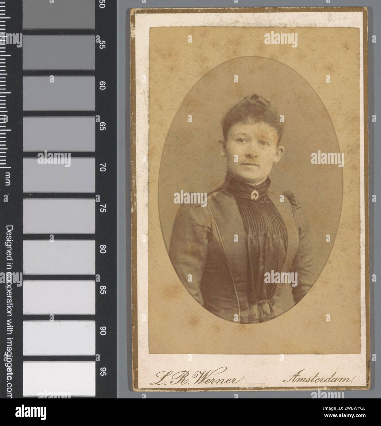 Portrait of an unknown young woman, Louis Robert Werner, 1878 - 1886 ...