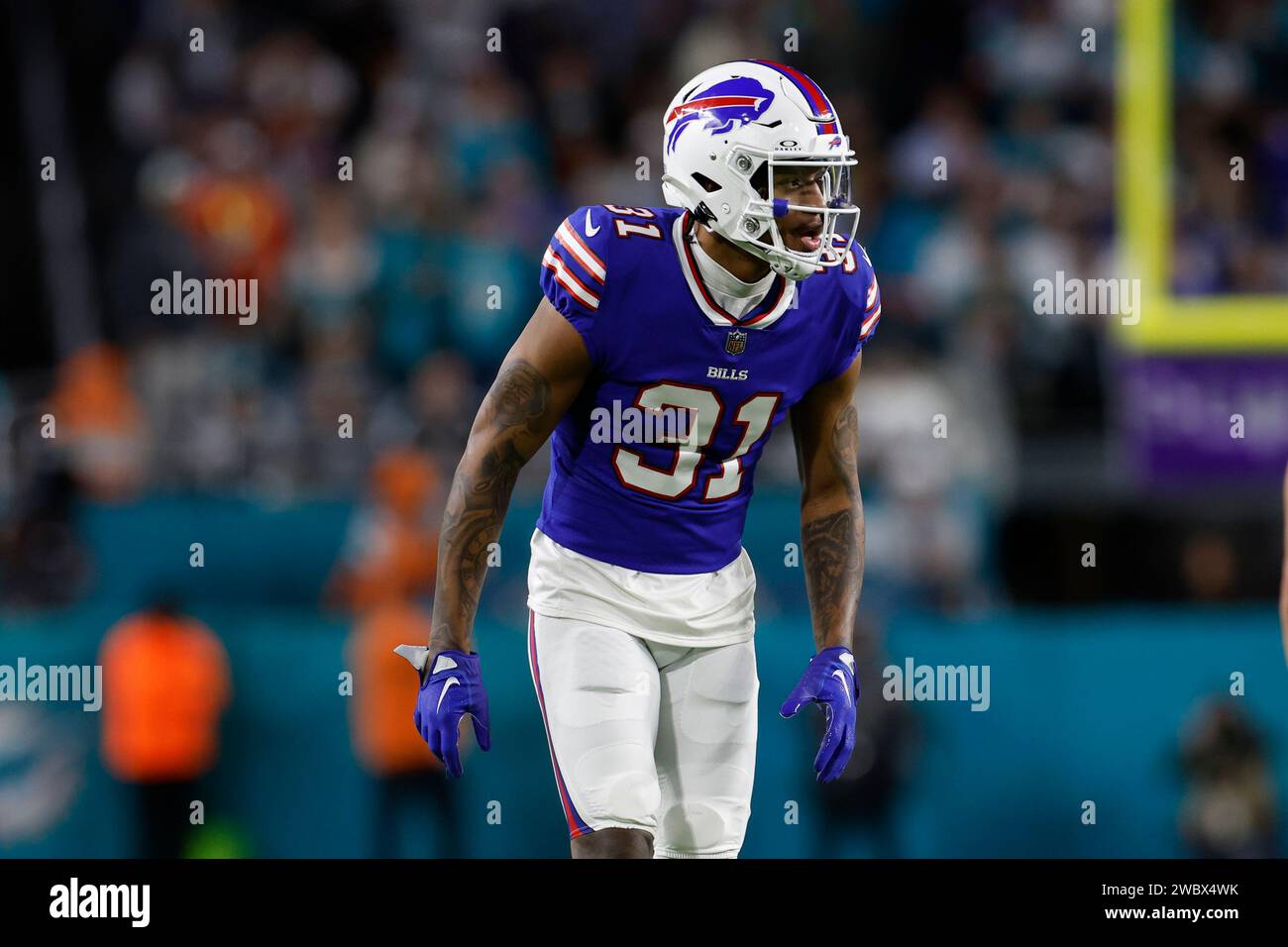 Buffalo Bills defensive back Rasul Douglas (31) lines up for the snap ...