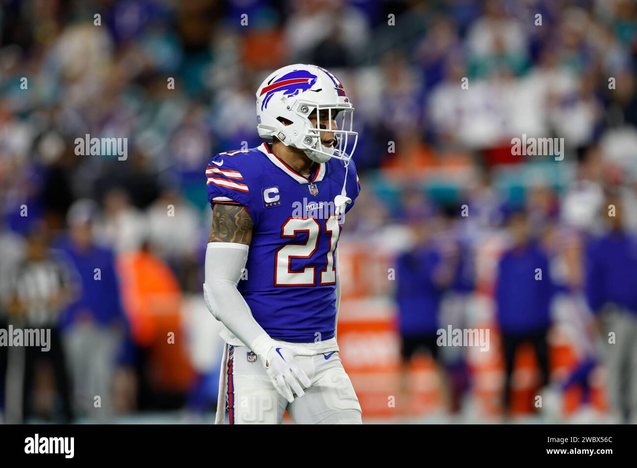 Buffalo Bills defensive back Jordan Poyer (21) lines up for the snap ...