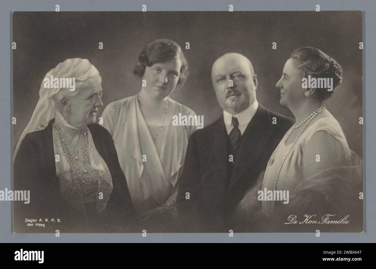 The Kon. Family, 1929 - 1933 photograph The hair ofpublish: rijswijk ...