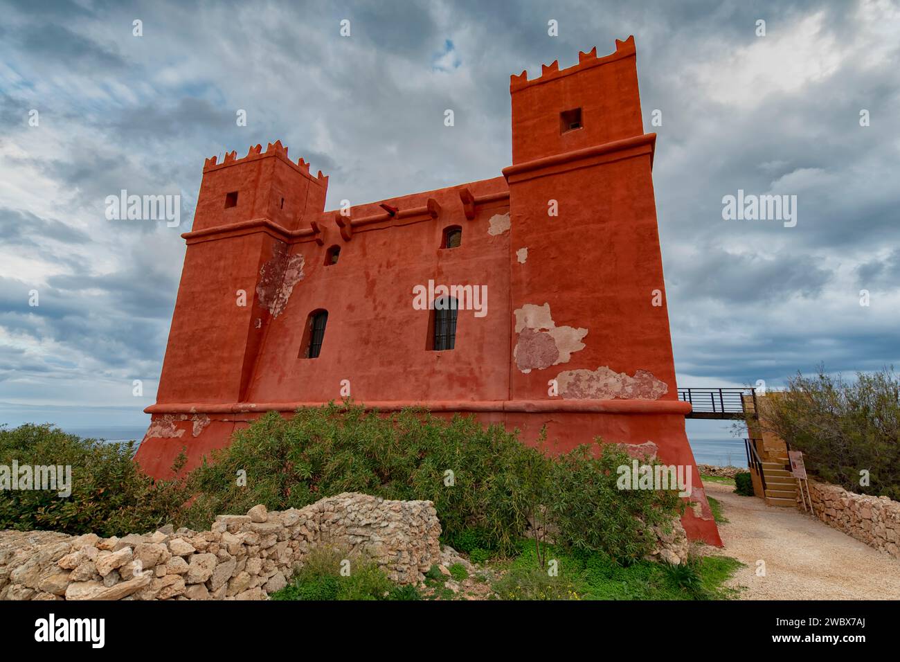 Red fort turrets walls hi-res stock photography and images - Alamy