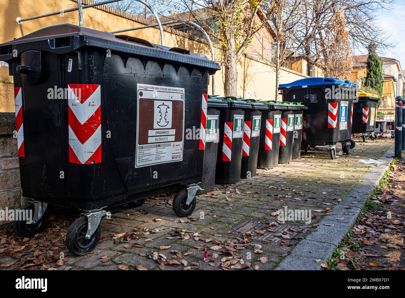 Trash and junk bins in Rome Stock Photo - Alamy