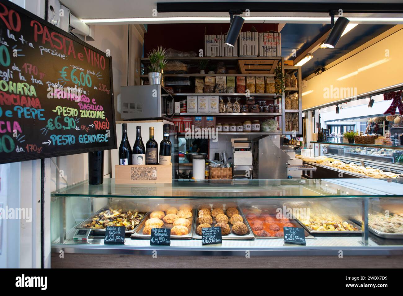 Testaccio market, Rome Stock Photo - Alamy