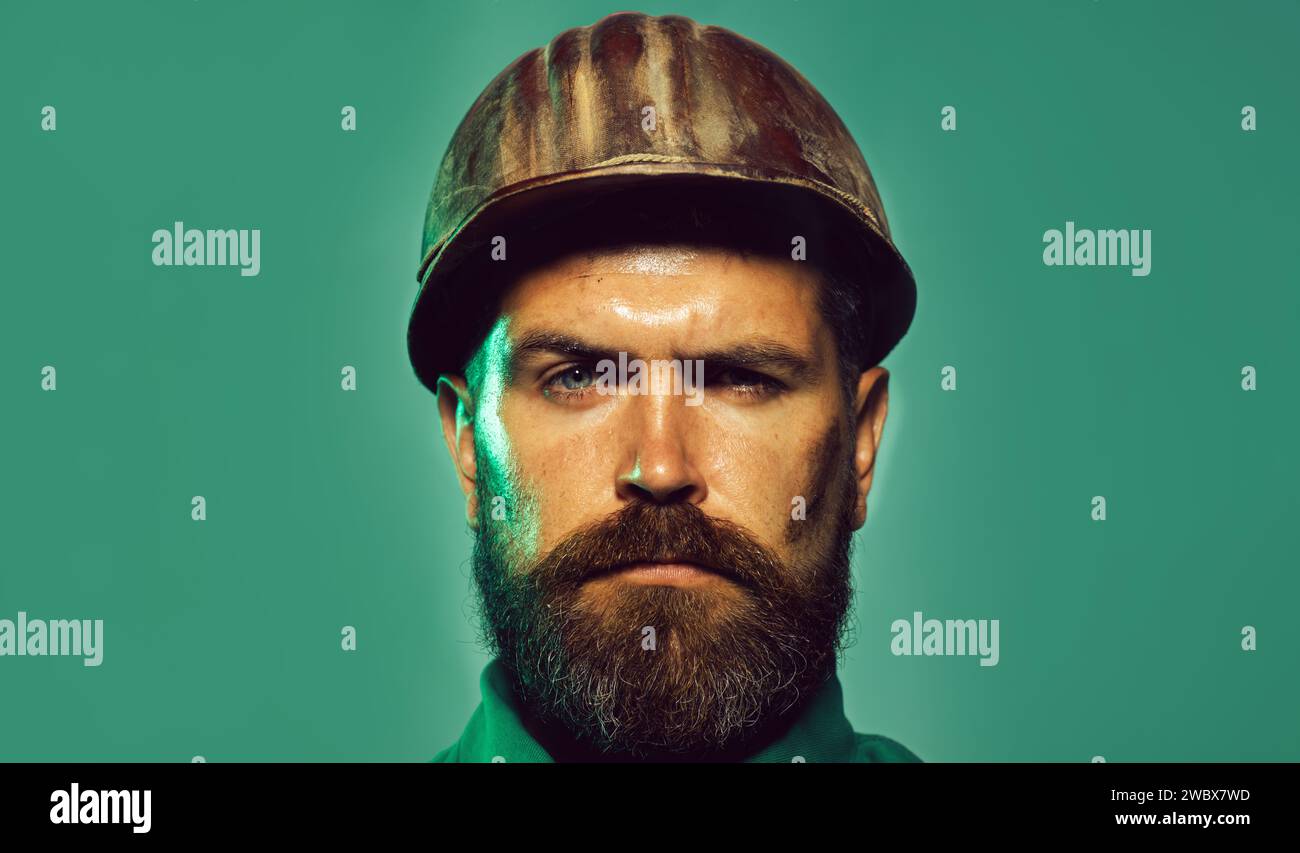 Mechanical engineer hi-res stock photography and images - Alamy