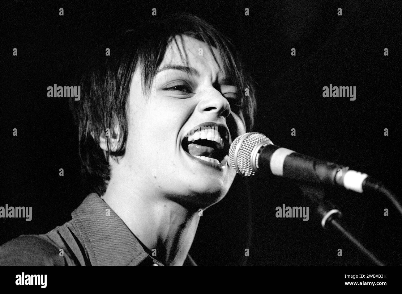Milan Italy 1997-04-24 : Carmen Consoli,Italian singer,during the live ...