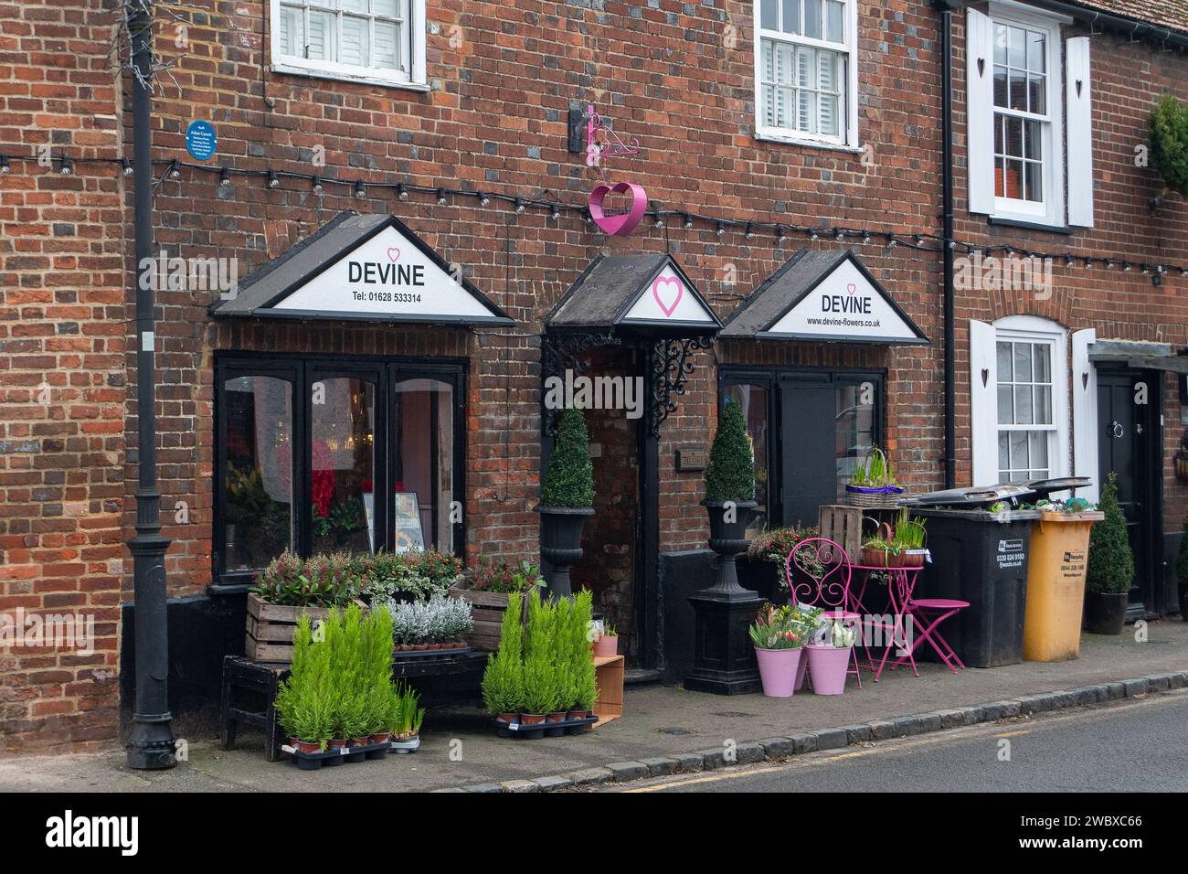 Cookham, UK. 12th January, 2024. A very quiet Cookham High Street. It ...