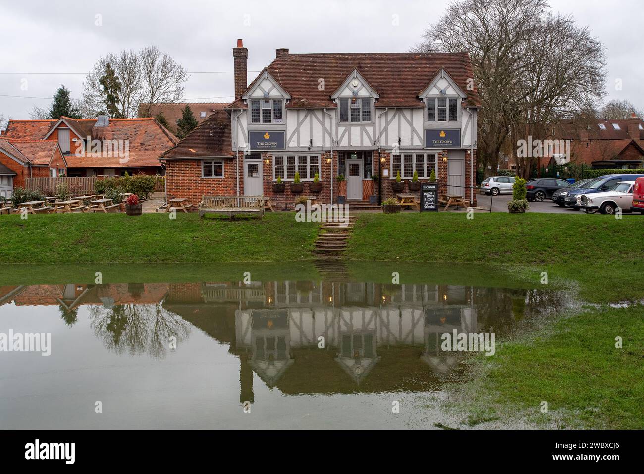 Cookham, UK. 12th January, 2024. Floodwater on Cookham Moor which is ...
