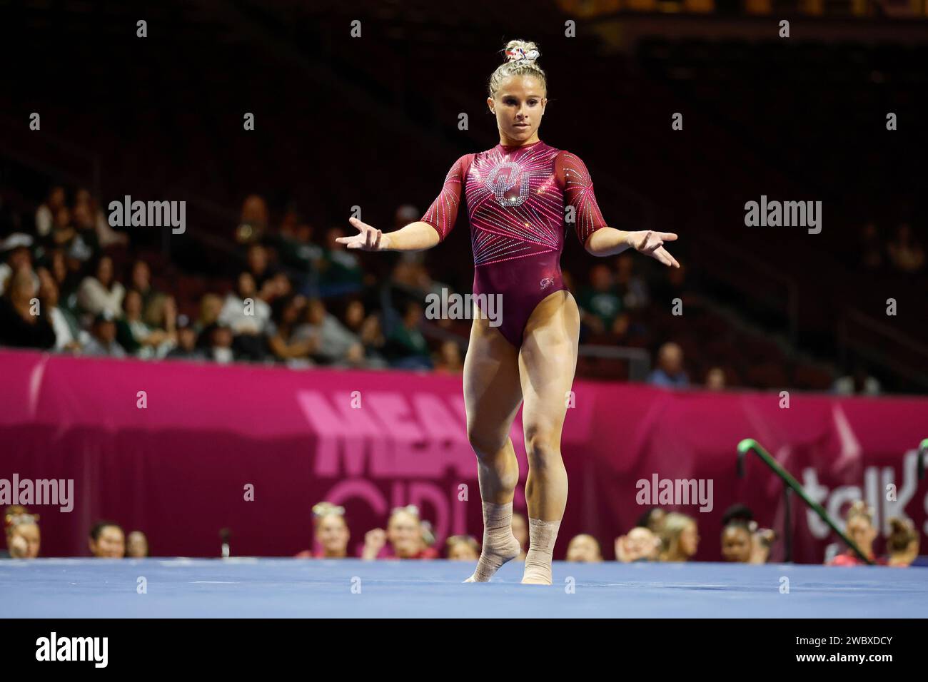 Oklahoma's Ragan Smith competes on the floor exercise during an NCAA ...