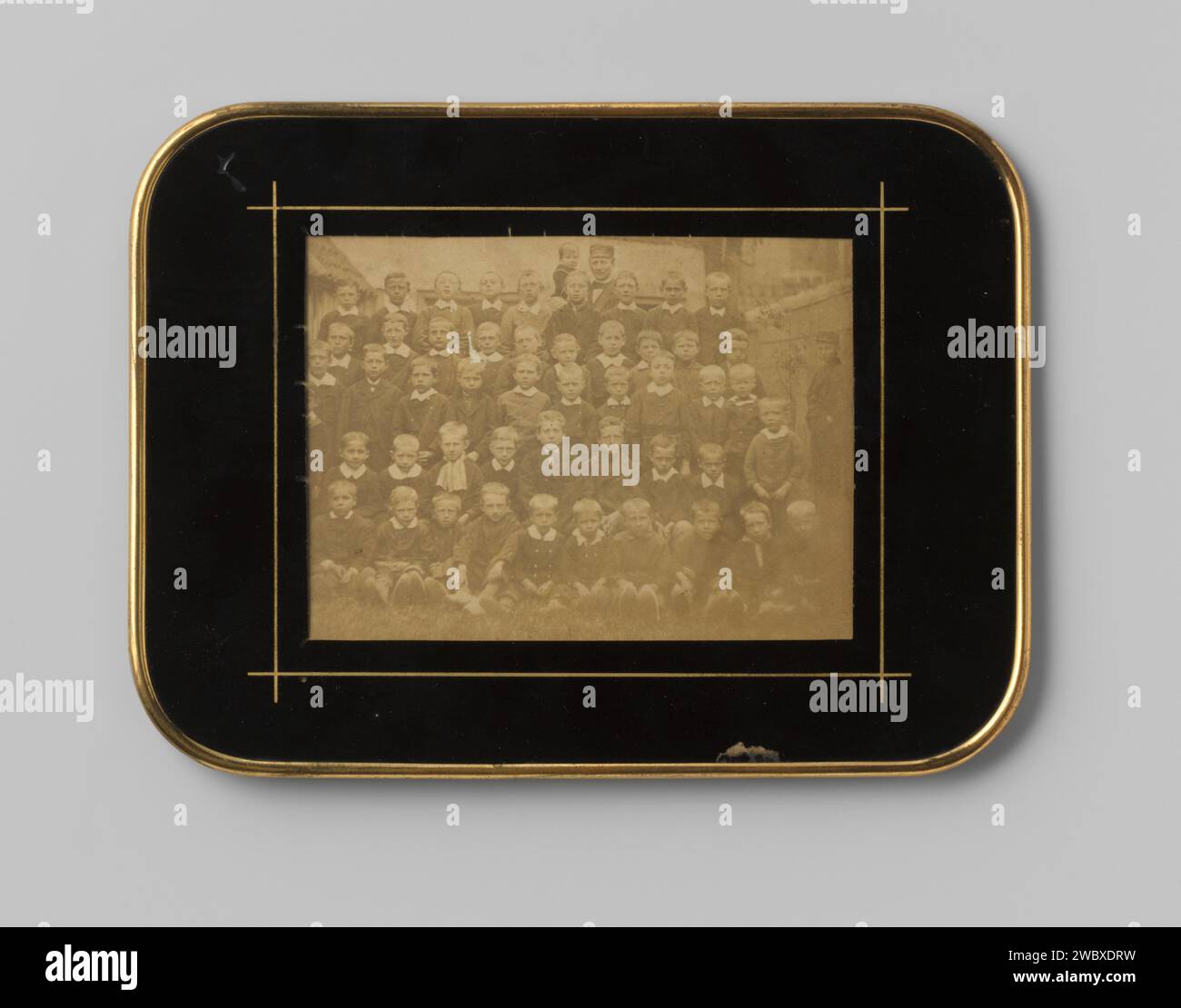 School photograph frame hi-res stock photography and images - Alamy