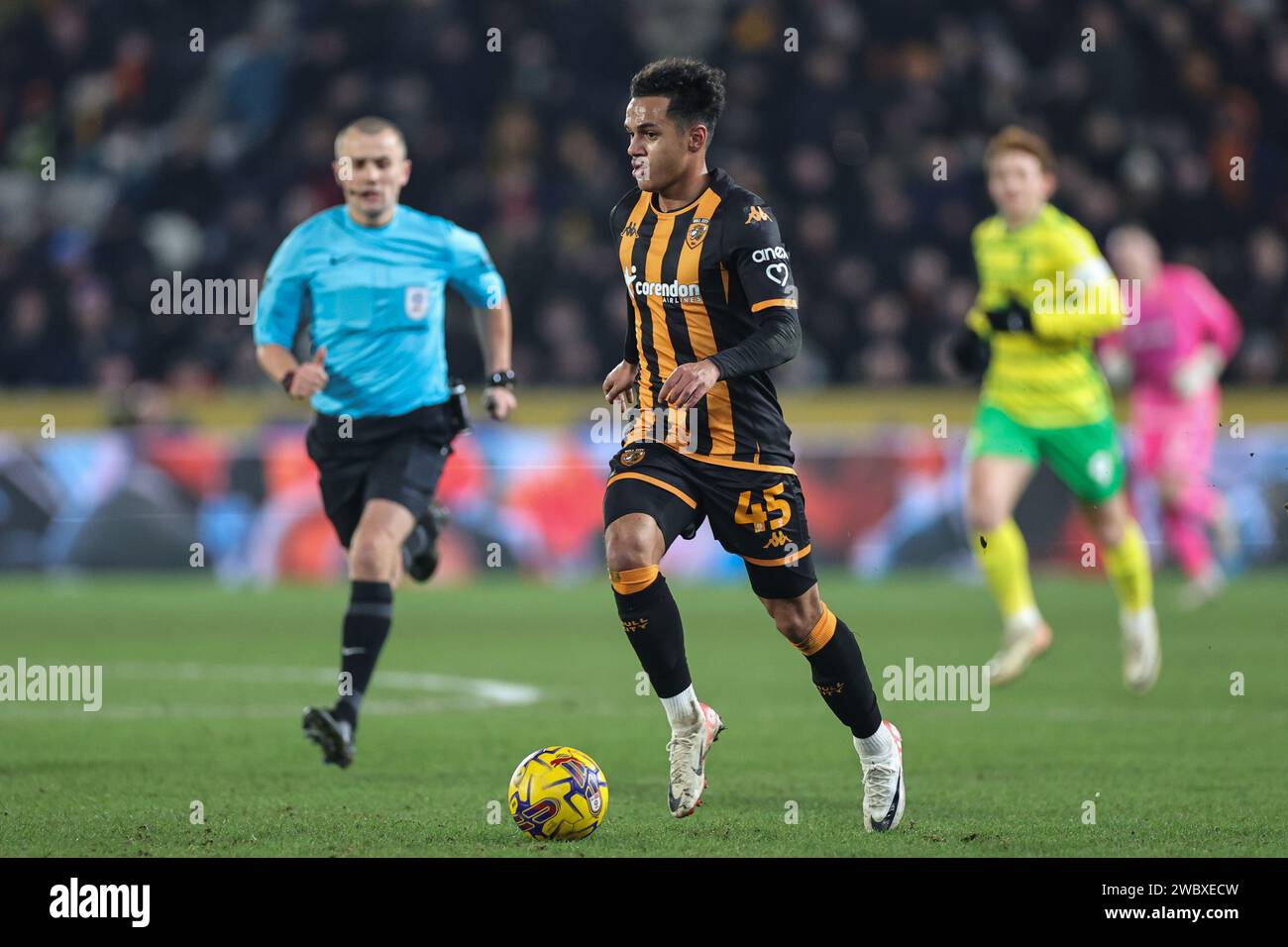 Fabio Carvalho of Hull City during the Sky Bet Championship match Hull ...