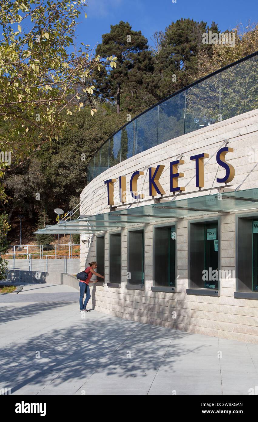Cal Memorial Stadium UC Berkeley professional architectural photos ...