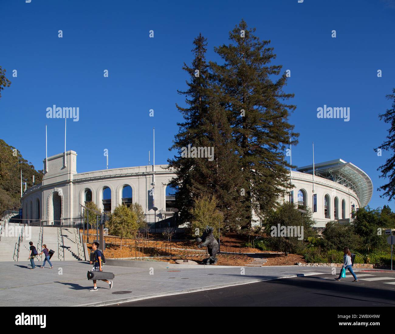 Cal Memorial Stadium UC Berkeley professional architectural photos ...