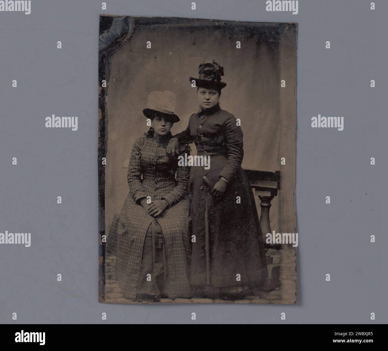 Portrait of two unknown young women, Anonymous, 1855 - 1940 photograph ...