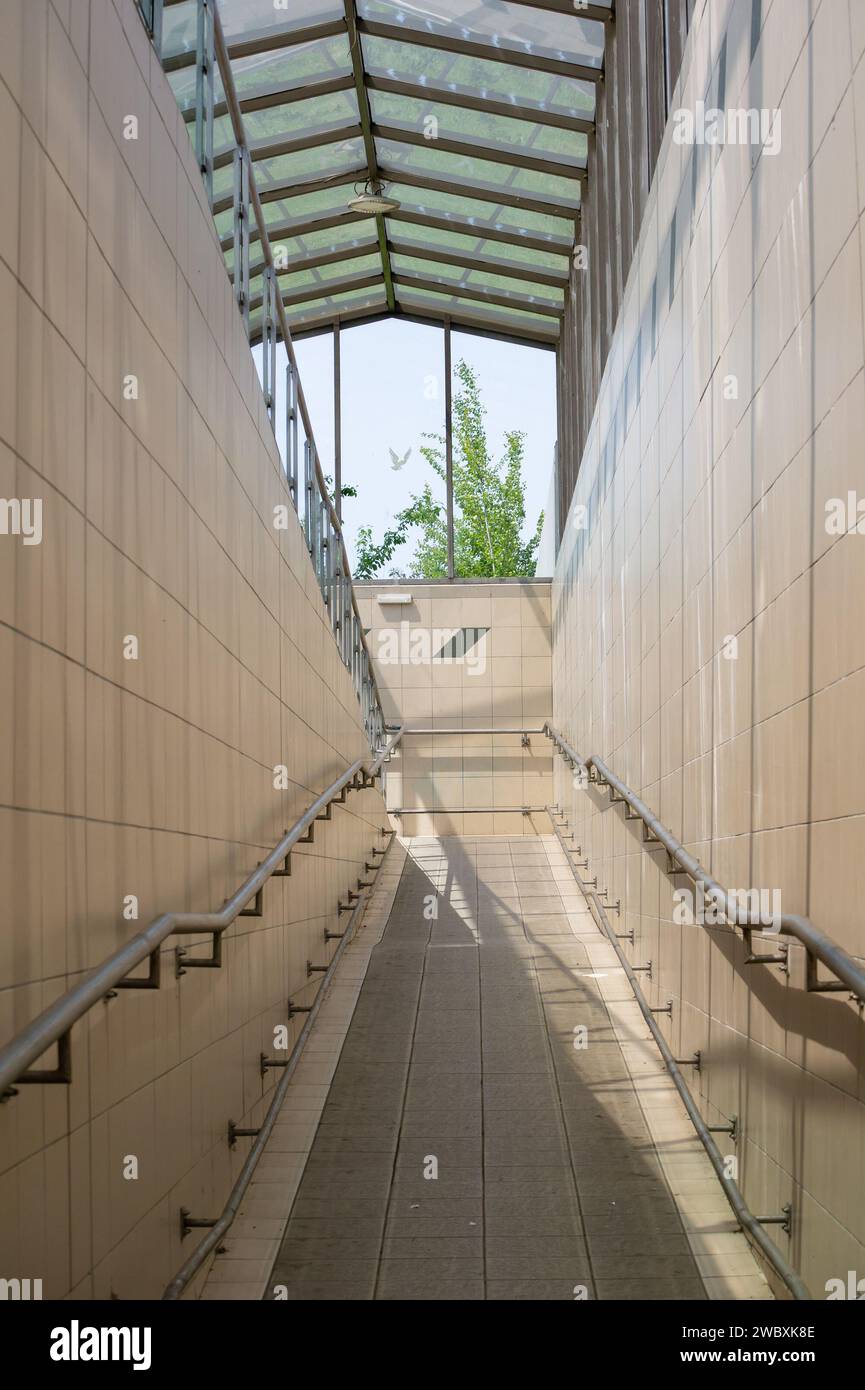 Wheelchair train ramp hi-res stock photography and images - Alamy