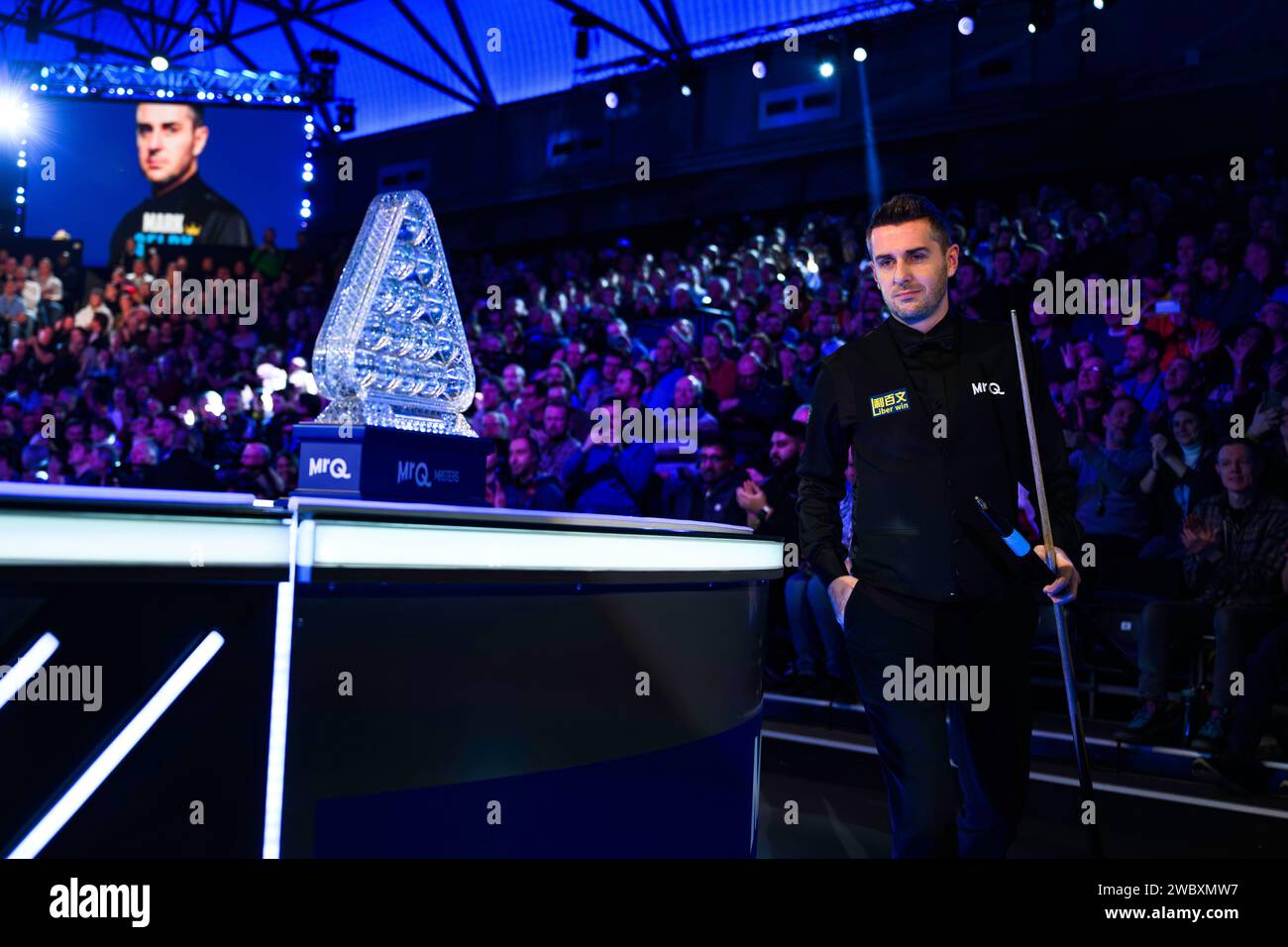 LONDON, UNITED KINGDOM. 12th Jan, 2024. Mark Selby enters the arena in ...