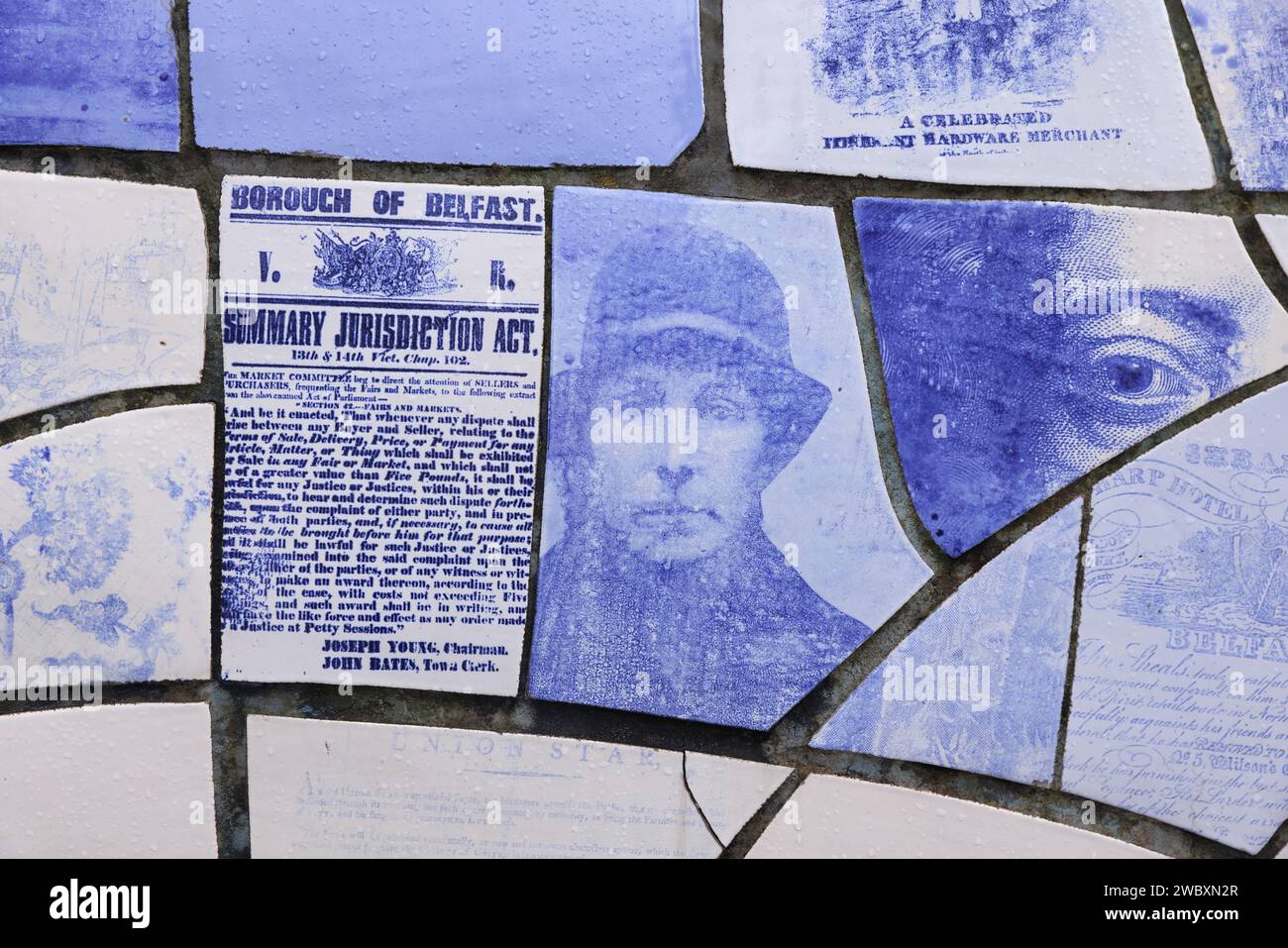 Ceramic fish sculpture hi-res stock photography and images - Alamy