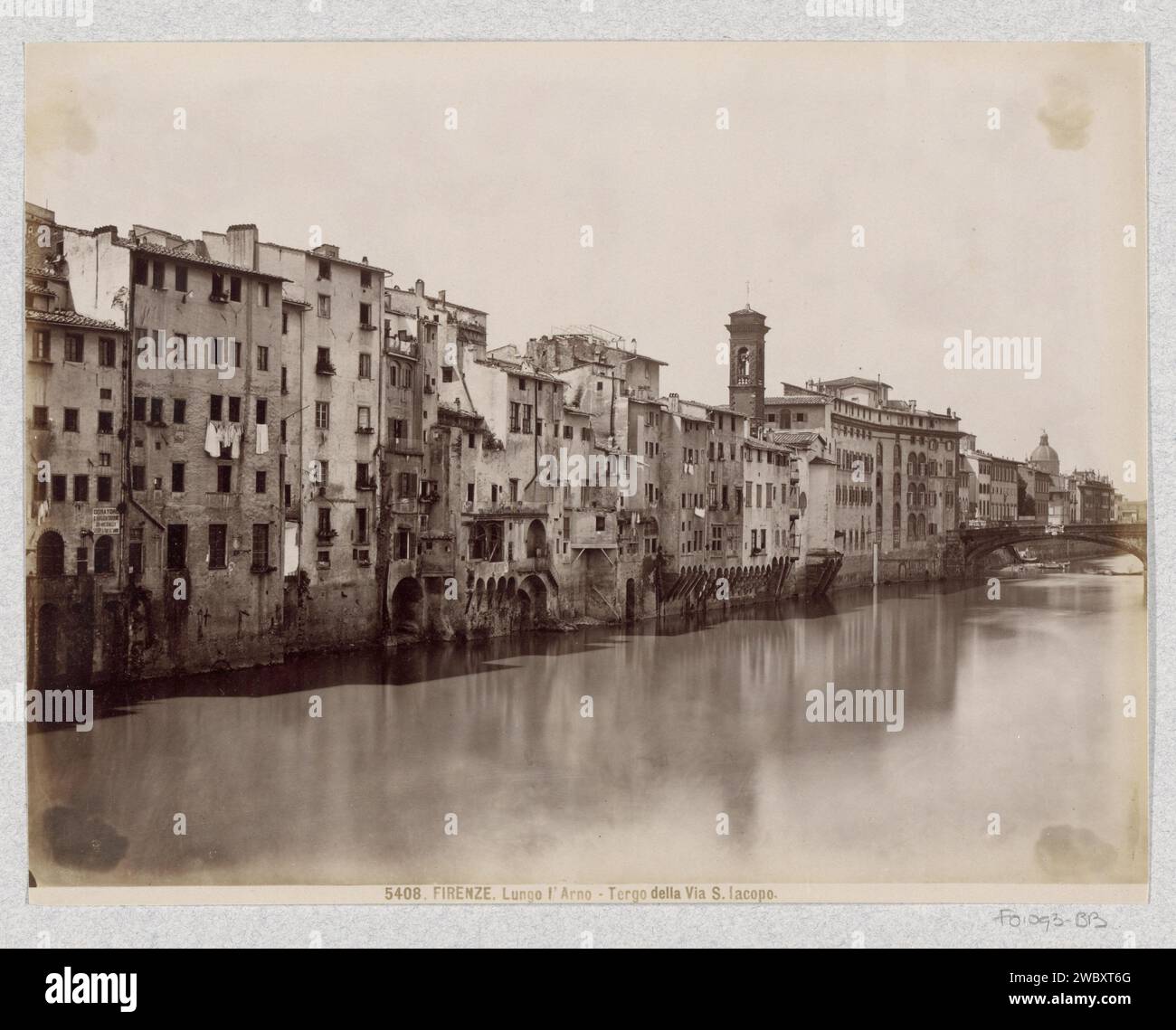 Photos of the ponte vecchio hi-res stock photography and images - Alamy
