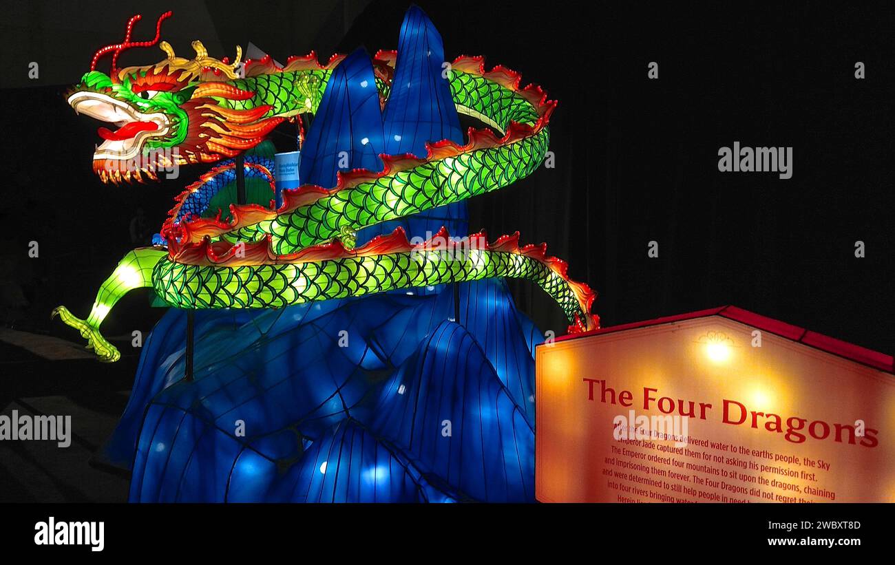 Chinese lantern festival dragon hi-res stock photography and images - Alamy