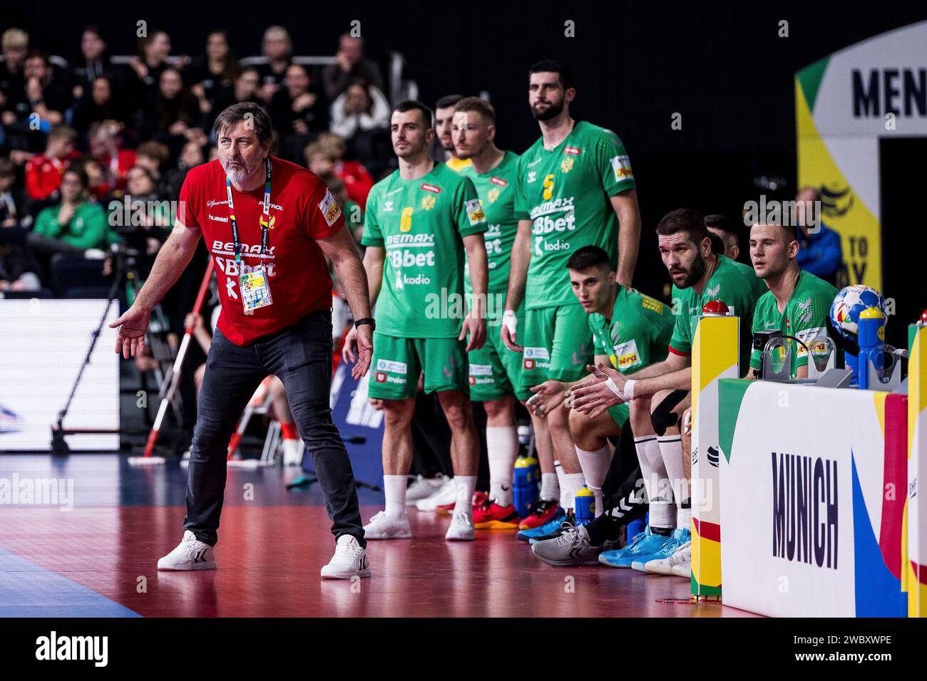 Vlado Sola (Trainer Montenegro) MEN?S EHF EURO 2024: Ungarn ...