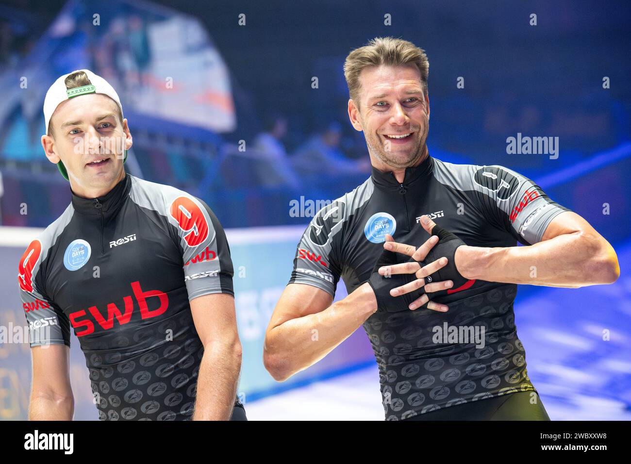 Bremen, Germany. 12th Jan, 2024. Cycling: Start of the 57th Sixdays ...