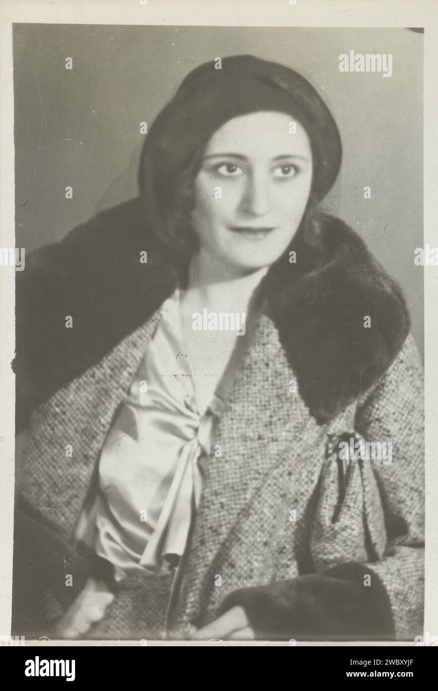 Edda mussolini hi-res stock photography and images - Alamy