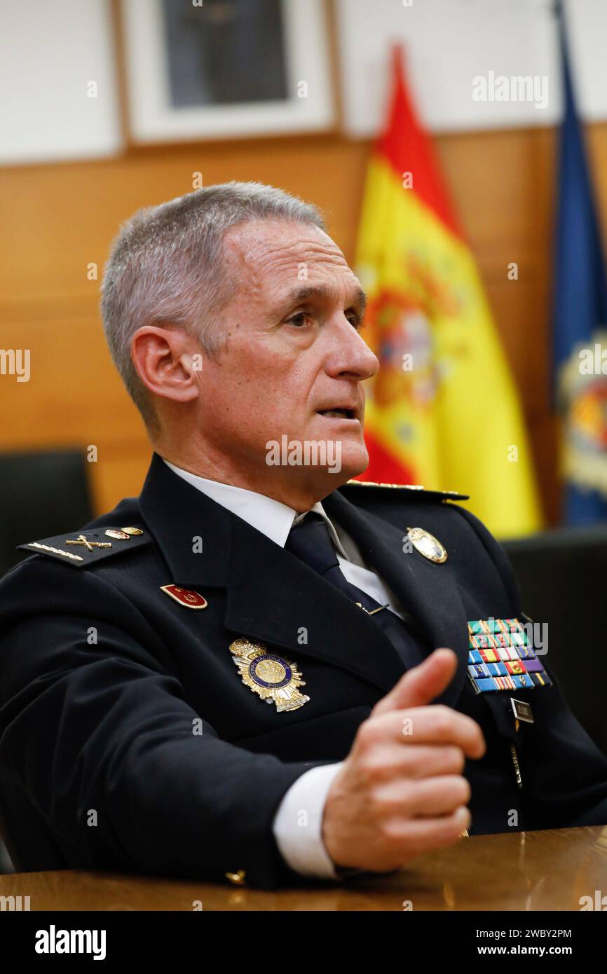 The senior police chief of the Region of Murcia, Ignacio Fermín del ...