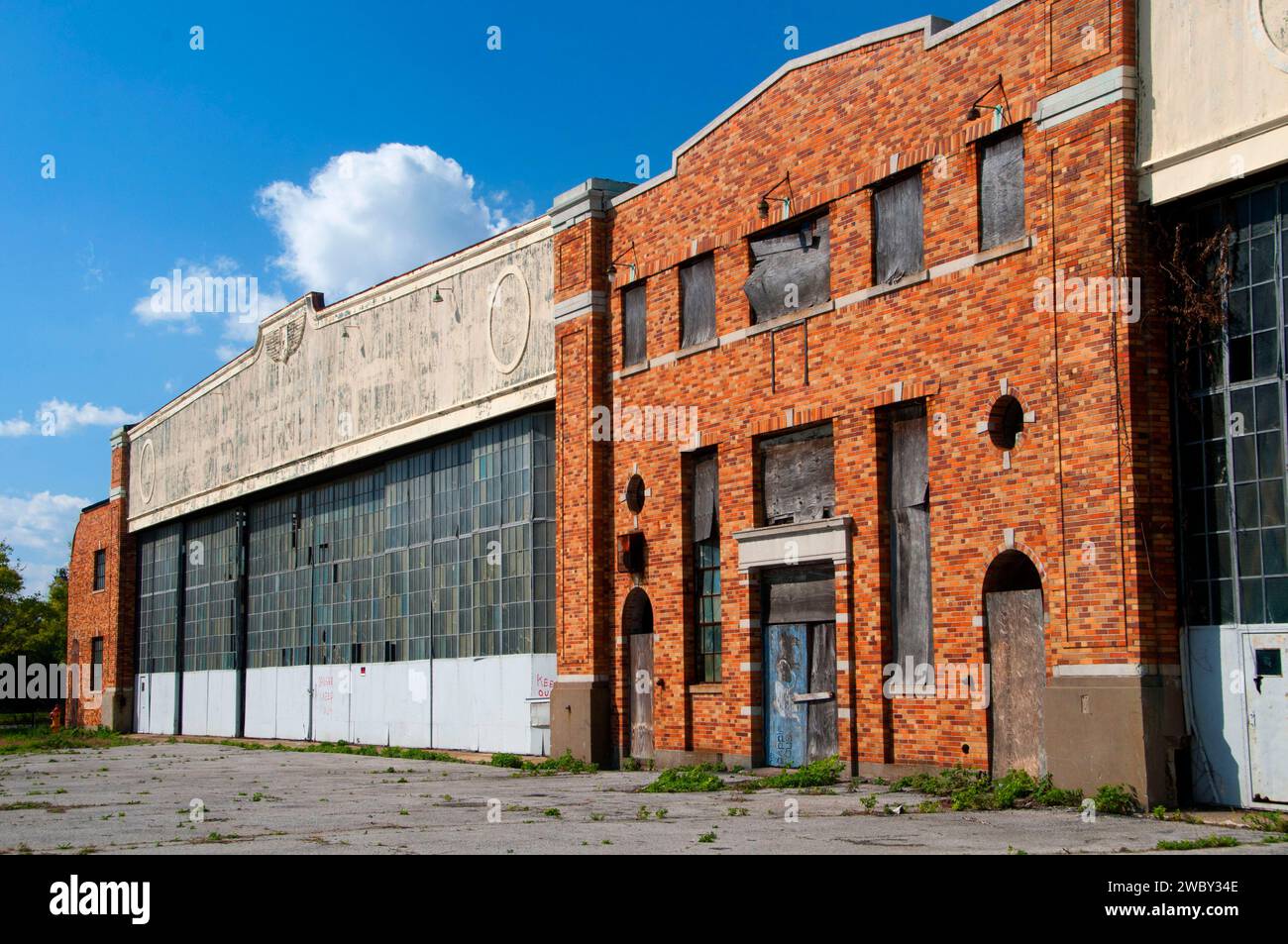 Hanger, Floyd Bennett Field, Gateway National Recreation Area, New York ...