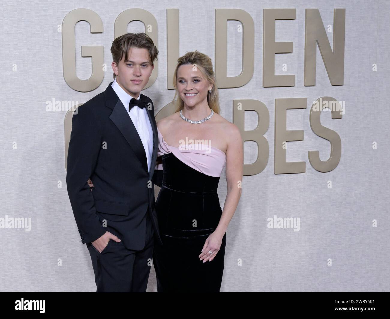 Beverly Hills, California, USA. 07th Jan, 2024. Deacon Phillippe and ...