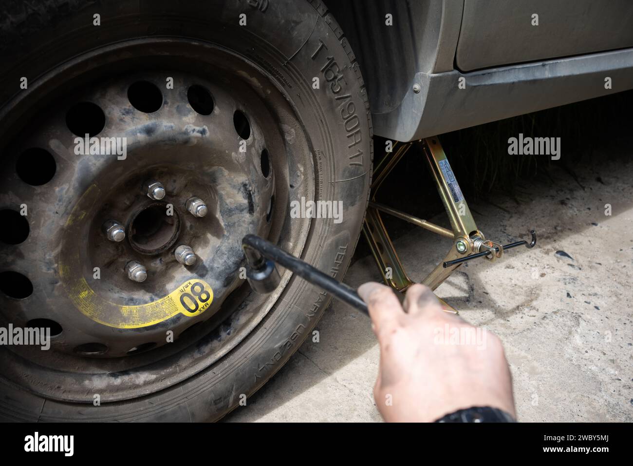 spare wheel in place Stock Photo - Alamy