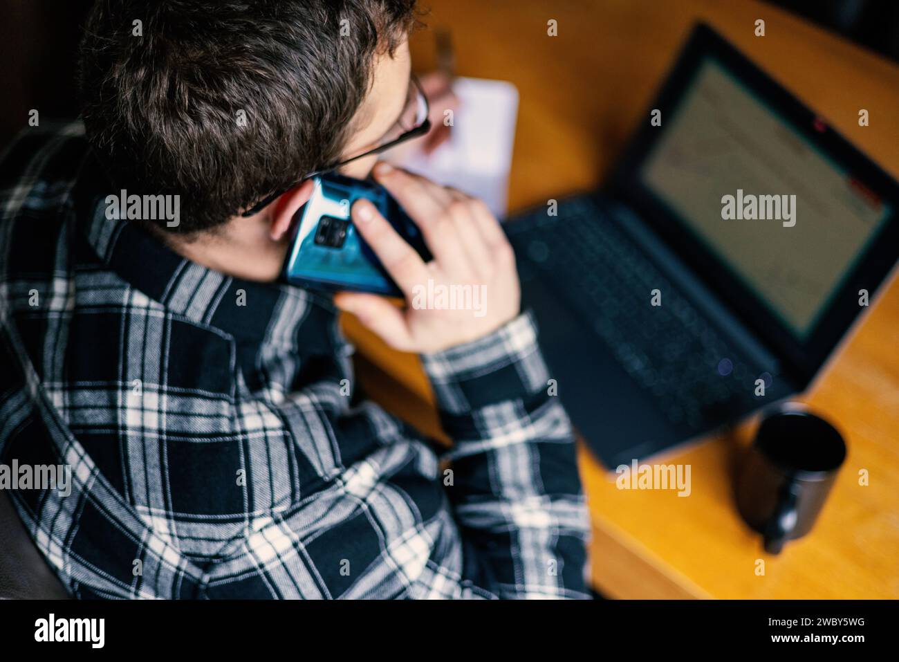 Work from home data hi-res stock photography and images - Alamy