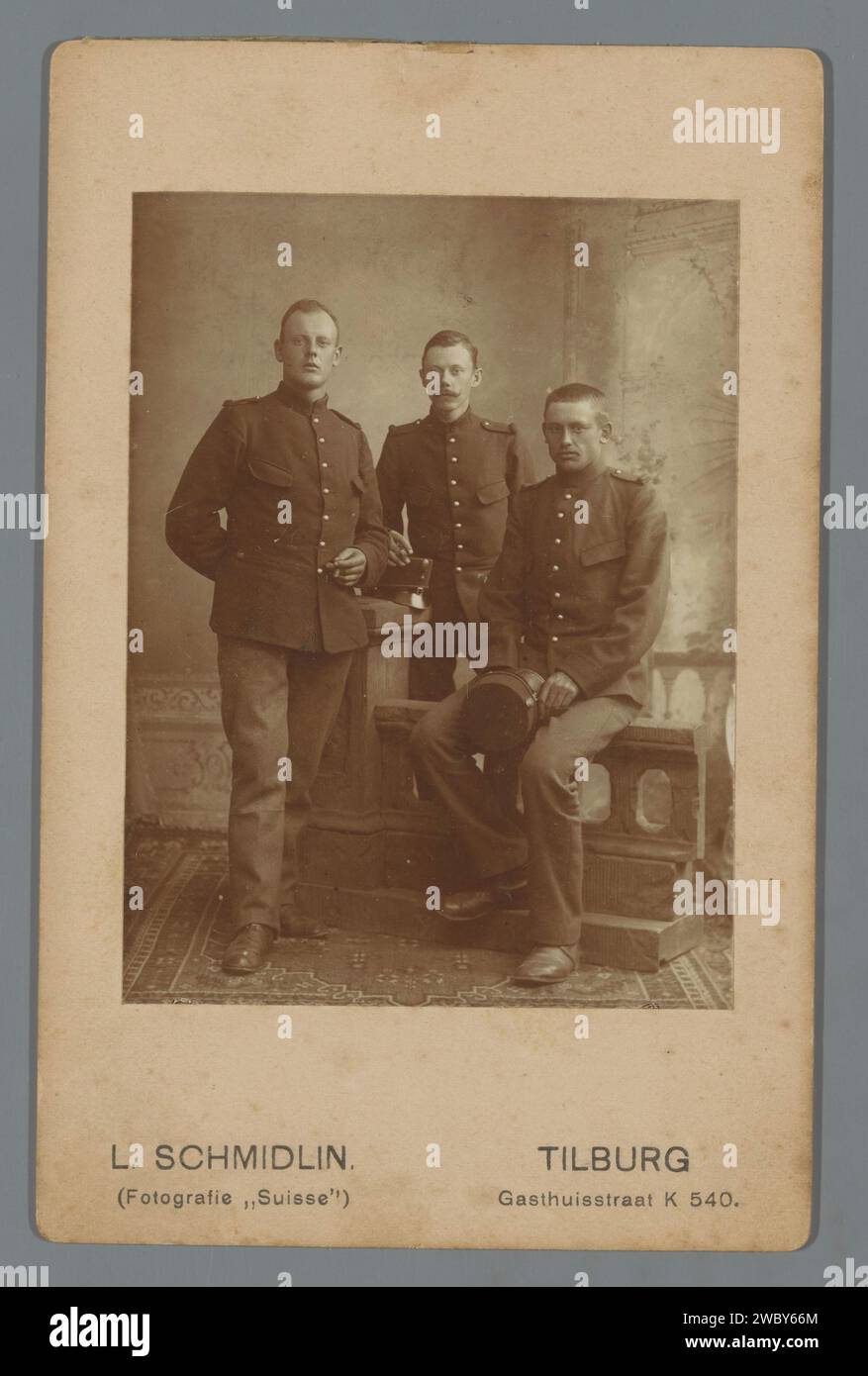 Group portrait of three soldiers, Louis Schmidlin, c. 1900 - c. 1910 ...