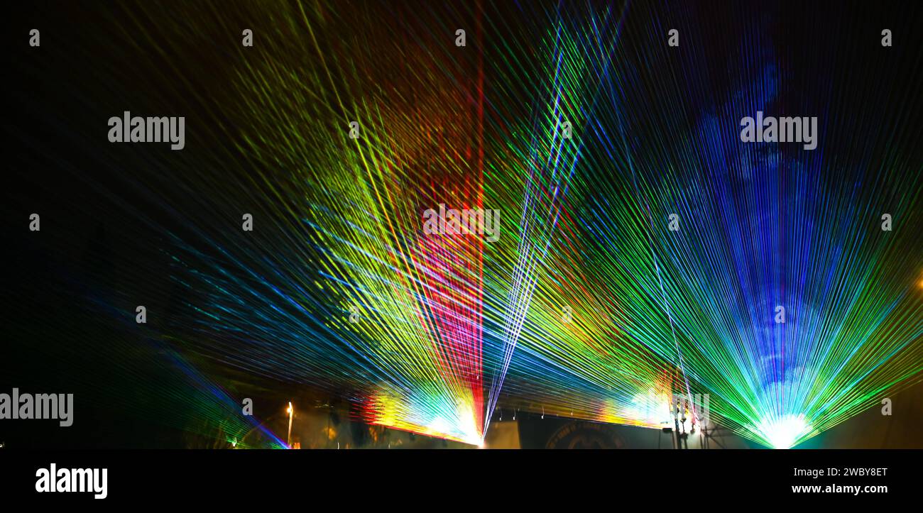 Beam show hi-res stock photography and images - Alamy