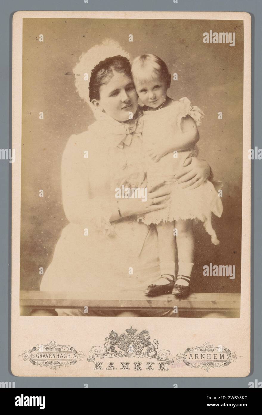 Portrait of Queen Emma with Princess Wilhelmina, 1882 - 1884 cabinet ...