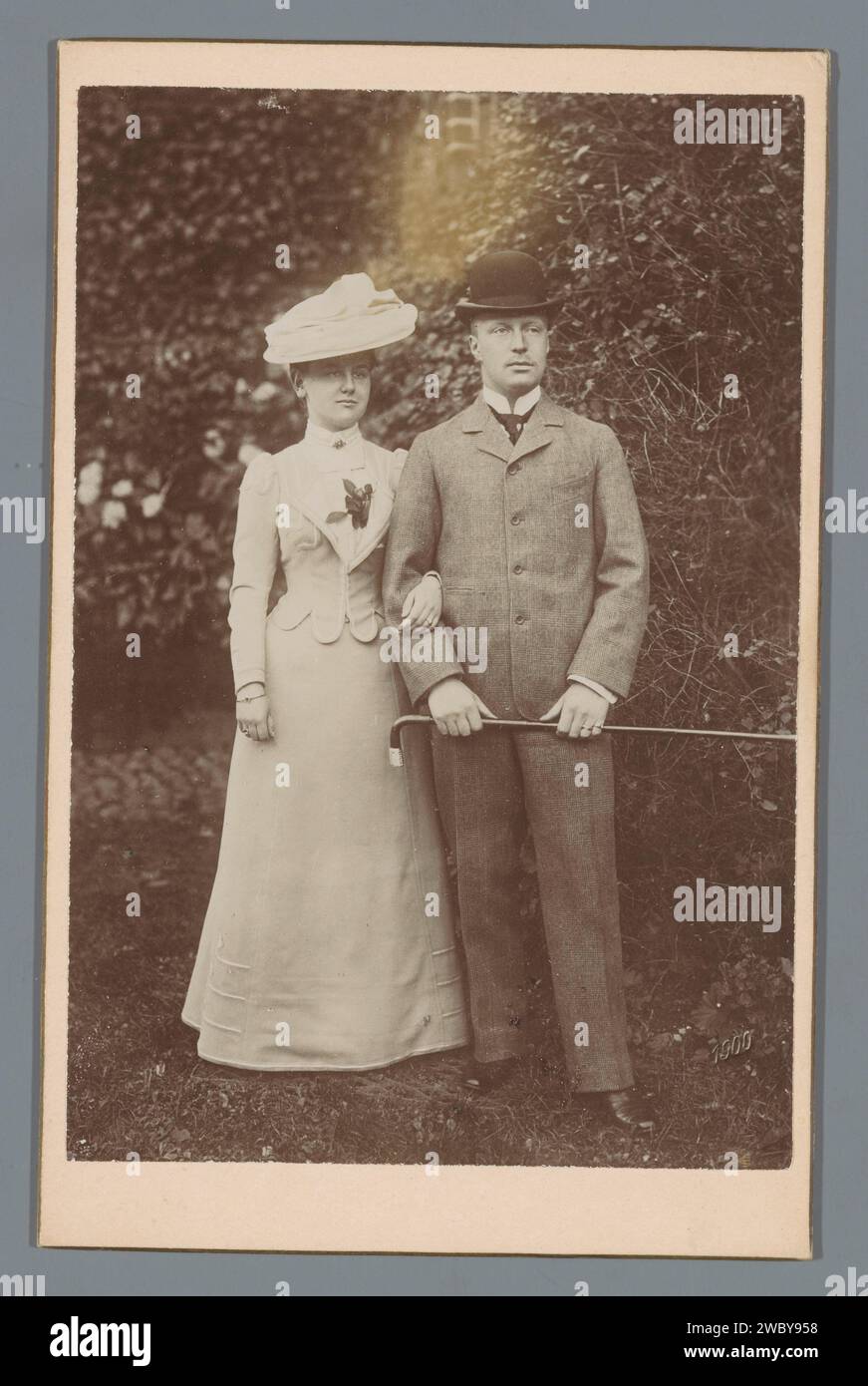Portrait of Queen Wilhelmina and Prince Hendrik, 1900 cabinet ...