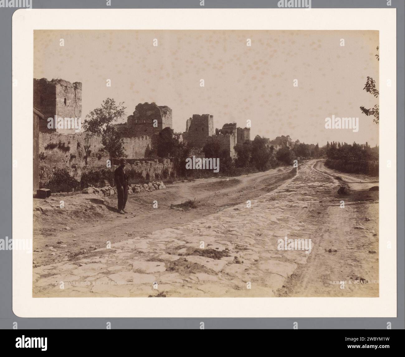 Istanbul 1900 hi-res stock photography and images - Alamy