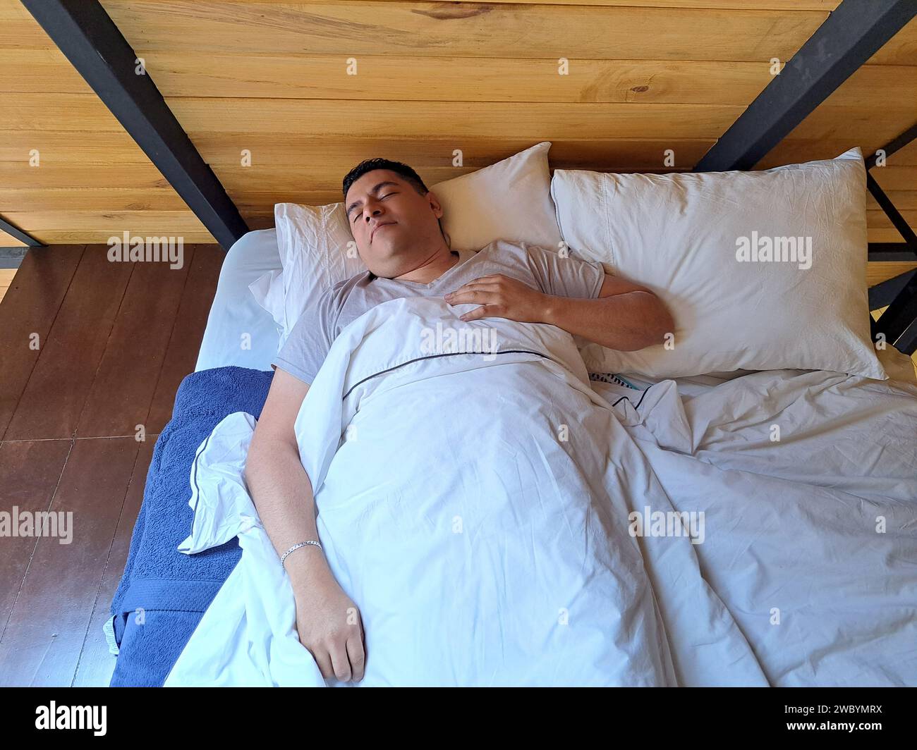 Old man trouble sleep hi-res stock photography and images - Alamy