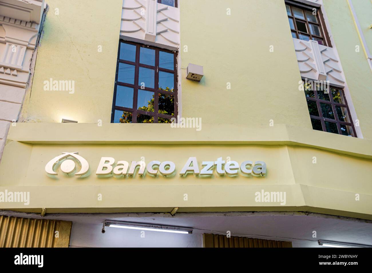 Banco azteca bank sign hi-res stock photography and images - Alamy