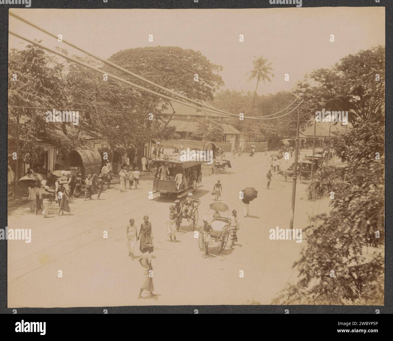 Street view in Colombo, Sri Lanka, anonymous, 1899 - 1910 photograph ...
