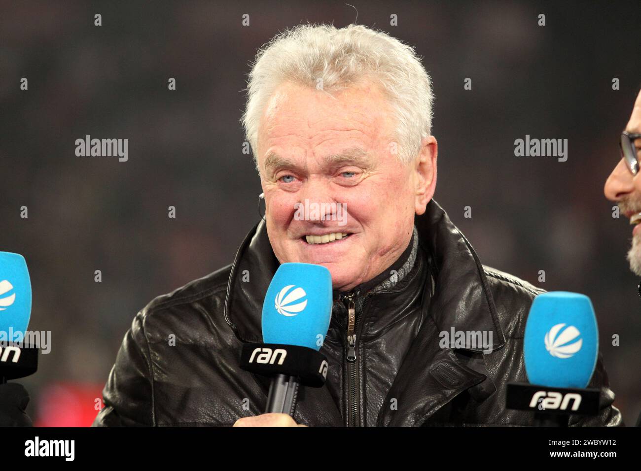 Fc bayern legend sepp maier hi-res stock photography and images - Alamy