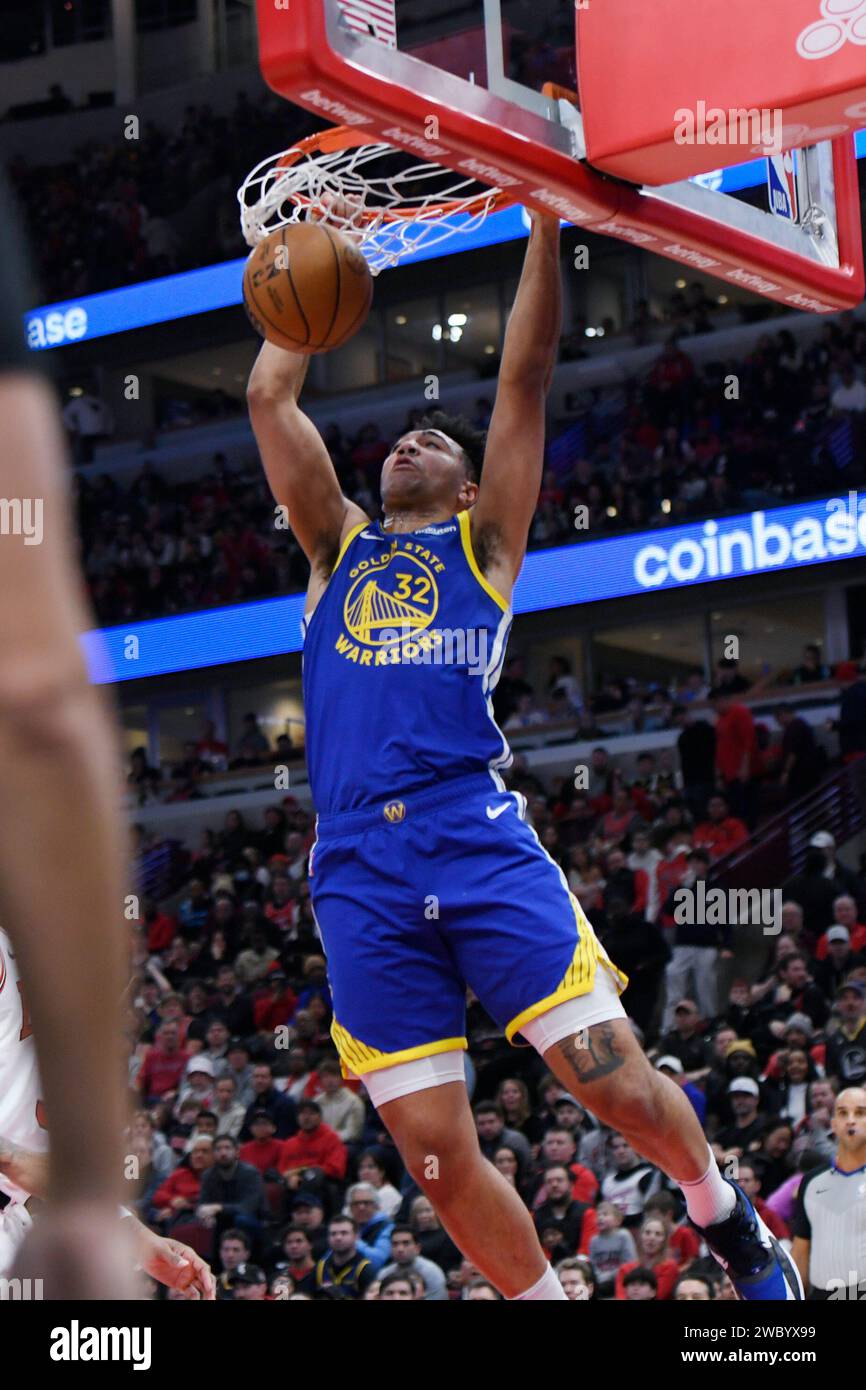 Golden State Warriors' Trayce Jackson-Davis (32) dunks during the ...