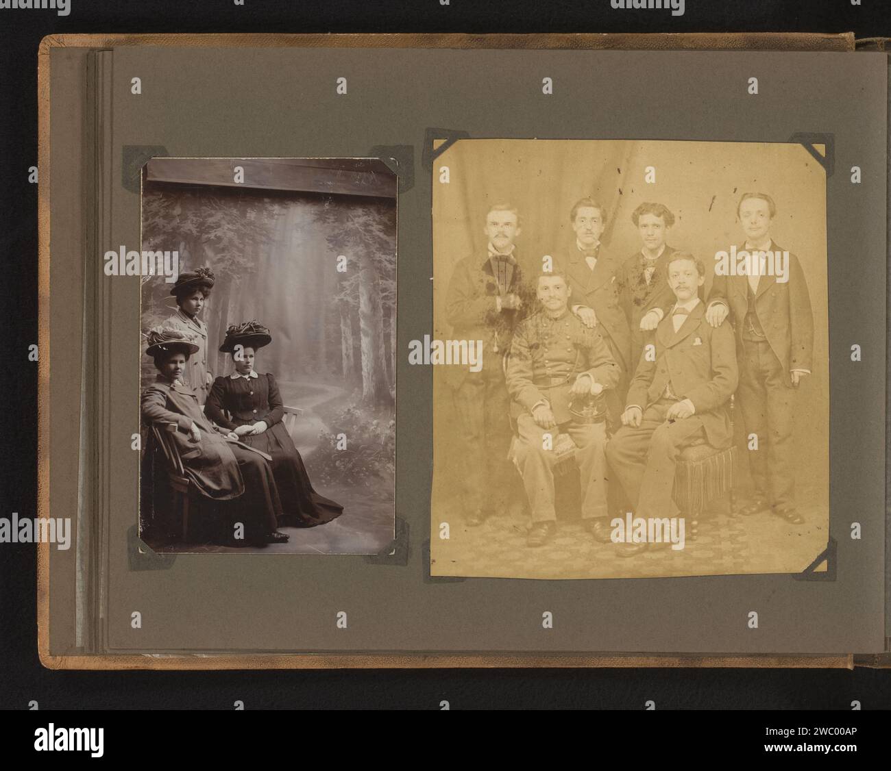 1950 historical three adult hi-res stock photography and images - Alamy